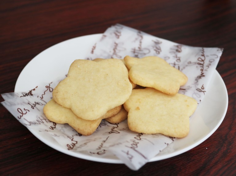 On the second day of Christmas – The Basic Cookie – Simi's trinkets and ...